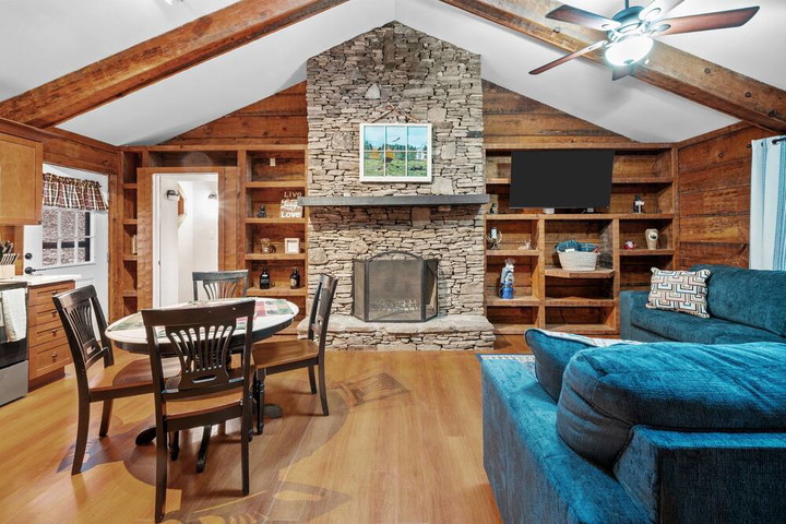 Sleeps 8 In Peaceful Townsend | Hot Tub | Quiet - Maryville, TN