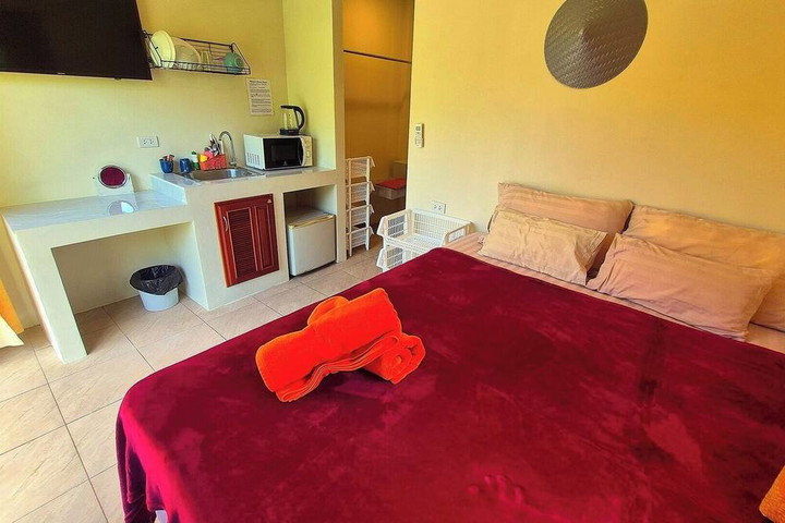 Jasmine Seaview 'A1' Friendly Guesthouse - Kata Beach