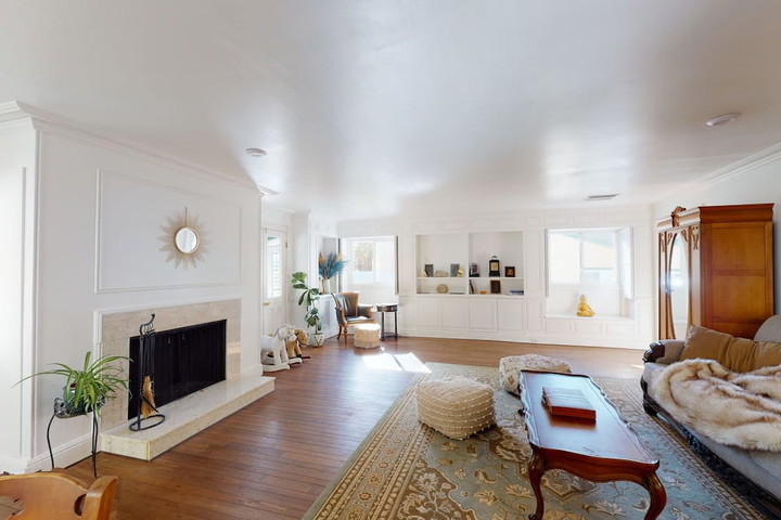 Beautiful Downtown Home - Nevada City, CA