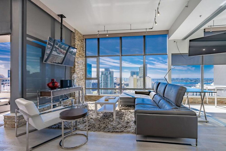 Cityscape Elegance With Water Views - Coronado, CA