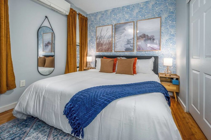 Otr By Tql+smart Tvs+king Bed+wifi+sleeps 3+1st Fl - Cincinnati