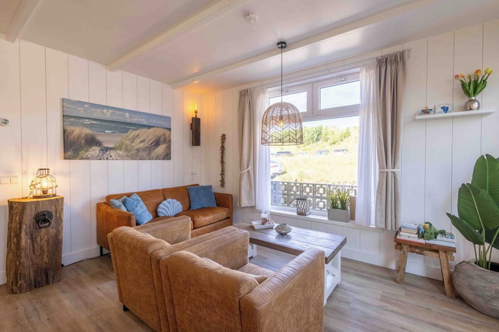 Top Location! Next To Lighthouse, Beach 50m Flow - Egmond aan Zee