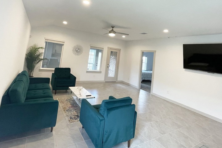 Charming 4b Lake View Cul-de-sac Home @ Katy - Katy, TX