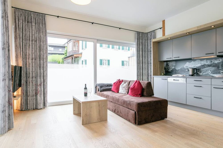 Wohnung Mit Privater Sauna Und Großer Terrasse - Haus