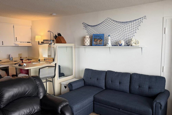 Cozy 1-bedroom Condo In Phenomenal Daytona Beach Shores With Ac - Daytona Beach, FL