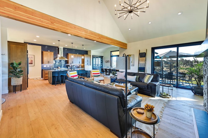 Golf Views, Resort Pool Access! Brasada Ranch Home - Prineville, OR
