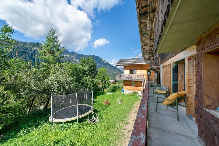 Appartement 'Cemile - 74390' Avec Vue Sur La Montagne, Jardin Commun Et Wi-fi - Châtel