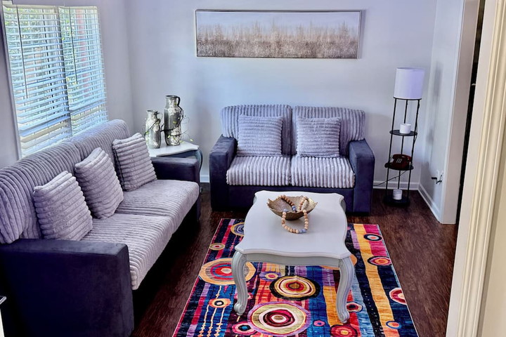 Sweet Home In Dallas , Good Place To Connect With Friends, And Big Family ! - Dallas, GA