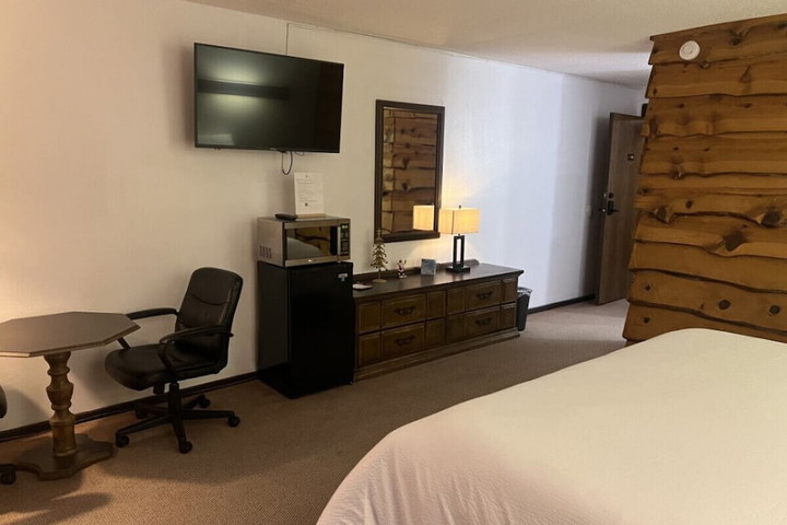 Every Room With A Beautiful View Of The Wisconsin River * - Wisconsin