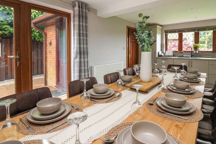 Pondarosa, Pet Friendly, With Hot Tub In Newbridge-on-wye - Builth Wells