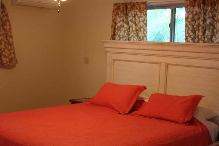 Hawaiian Plantation-style Home, Perfect For Families. - O‘ahu, HI