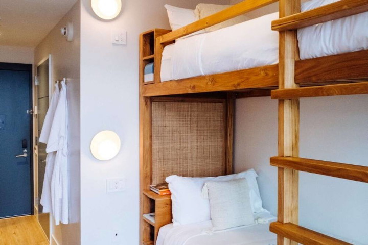 Rockaway Beach Stay | Pool. Rooftop. Dining + Spa - Rockaway Beach, NY