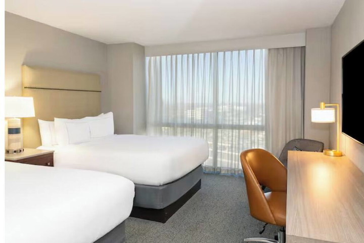 2 Inviting Rooms Perfect For Exploring Nearby Cafes And Dallas Attractions - Plano, TX