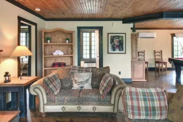 Grand Loft, Lac, Table De Billard, 2 Lits, Jacuzzi, 10 Minutes Casino Lac Lemay, - Ottawa