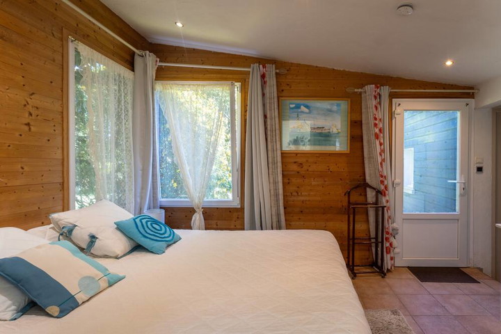 Chambre D'hôtes 'Chalet Prunelle' Avec Jardin Partagé Et Wi-fi - Lannion