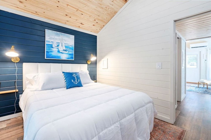 Peaceful Tiny Retreat Near Lake Guntersville - Guntersville, AL