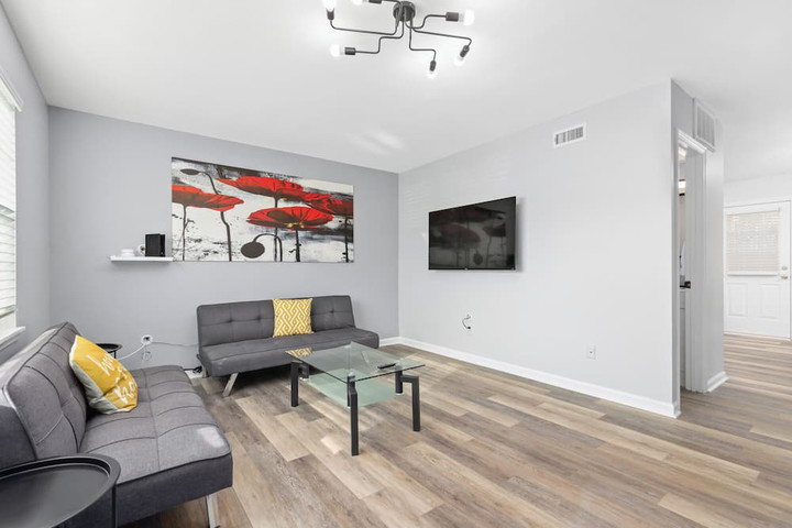 Relaxing & Modern 2 Bdrm Unc/duke Vacation Home - Hillsborough, NC