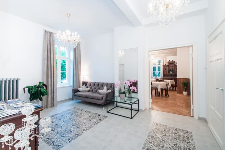 Premium Apartment In The Center Of Merano With Parking In A Quiet Location. - Tirol