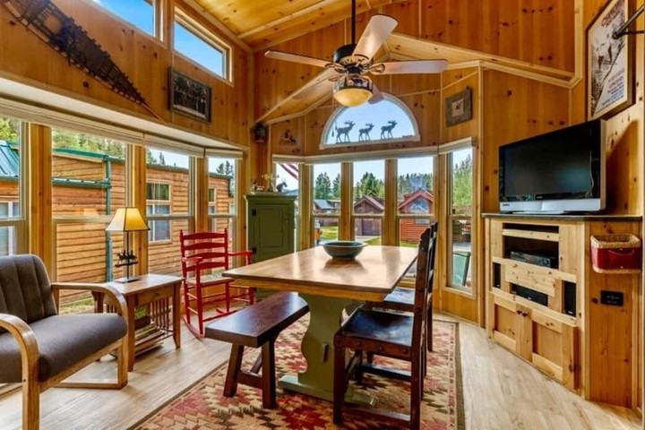 Charming Breckenridge Chalet Steps To The Colorado Hiking Trailhead - Frisco, CO