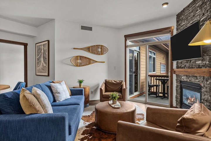 Premier Mountain Retreat [Top Floor/heated Pool/hot Tub] - Canmore