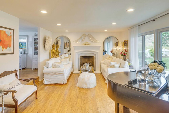 Calabasas Getaway Near Trails, Parks & The 101! - Calabasas, CA