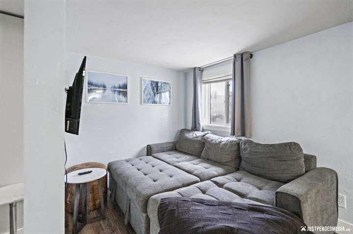 Glacial-inspired Home Decor - Anchorage, AK