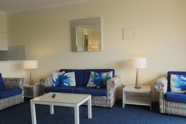 Ocean View 2 - Airconditioned & Views And Easy Walking Distance - South West Rocks