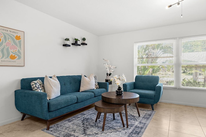 Charming Paradise W/ Beautiful Pool And Waterfront Tiki Hut + Backyard Boat Ramp - Port Charlotte, FL