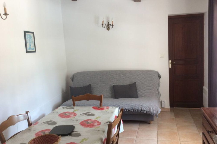 Offre Spéciale - Villa Très Ensoleillé, Calme, à 400m Plage Et Commerces - Porticcio