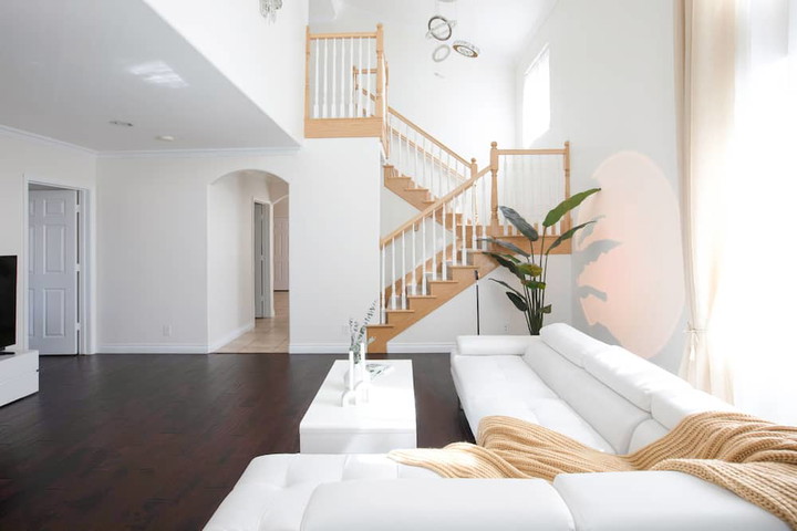 Pasadena Luxury Smart New House 4b3.5b W/theatres - El Monte, CA