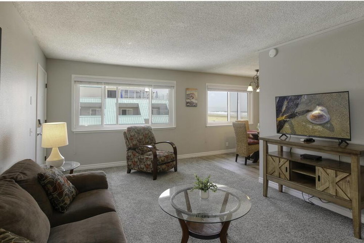 One Bedroom / One Bath Unit - Pismo Beach, CA