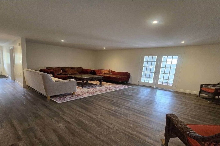 Bizlodge County Greenside Lakeview (Greenpoint Lodge) - Napanee