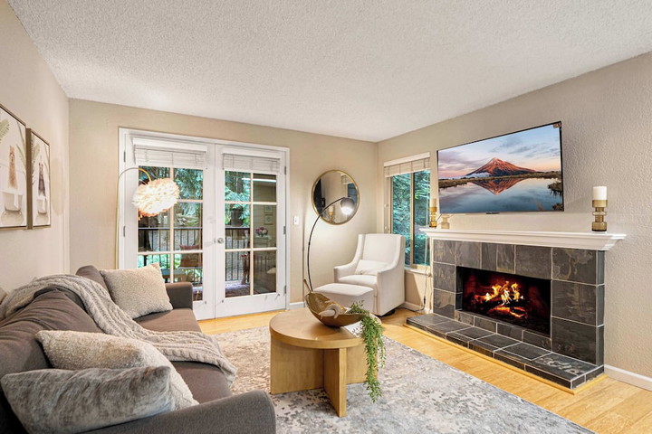@ Marbella Lane - Cozy Forest Cabin Min From Dwntn - Redmond, WA