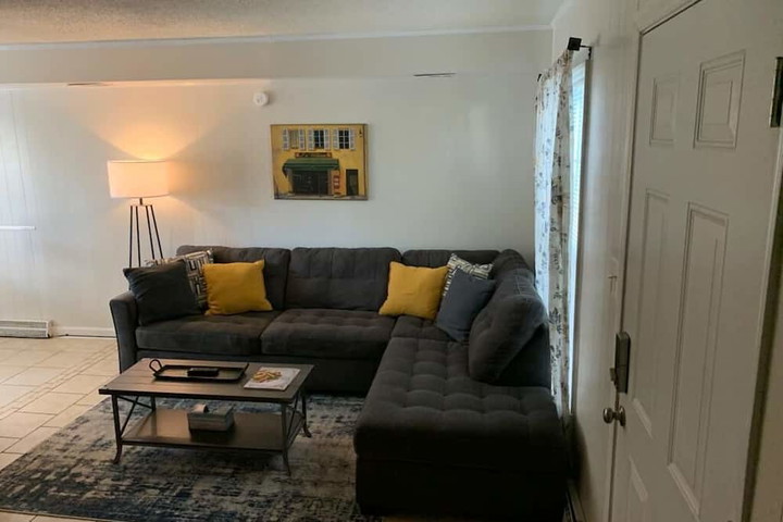 Suite 4, Sleep 6, Minutes From Attractions In Uptown - Charlotte, NC