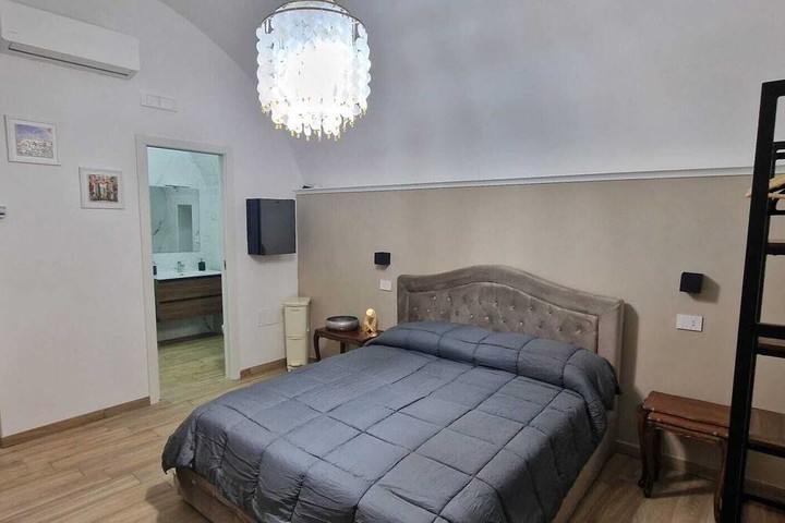 Campanile17 Bed And Brakfast 4 Beds . Double Room And Single Bed Castle - Manfredonia