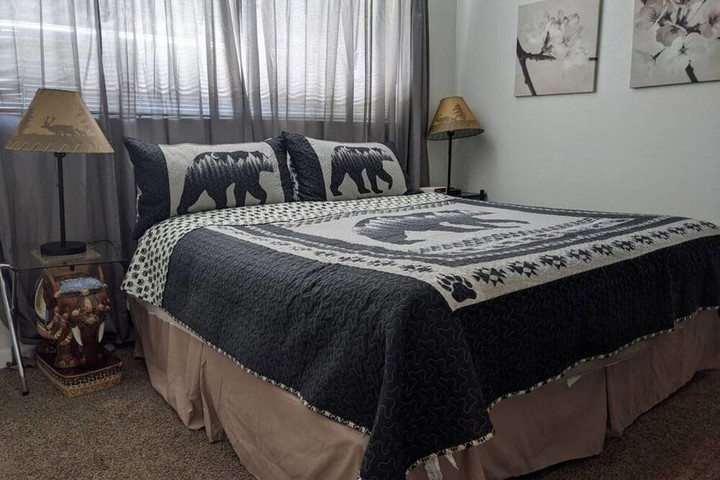 Cozy Mammoth Lakes 1br Near Mammoth Mtn | Pool, W/d - Mammoth Lakes, CA