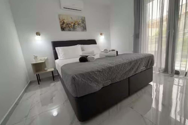 Villa Elena - Peris, Elena Villa - Grecia