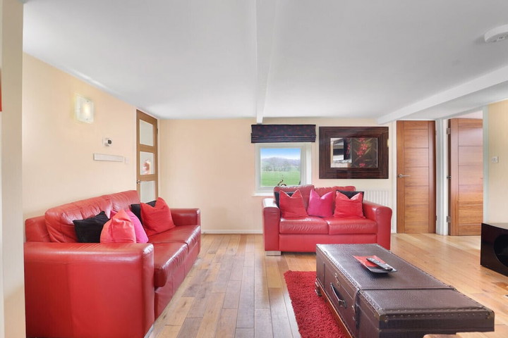 Hayloft Cottage - North East Escapes - Bamburgh