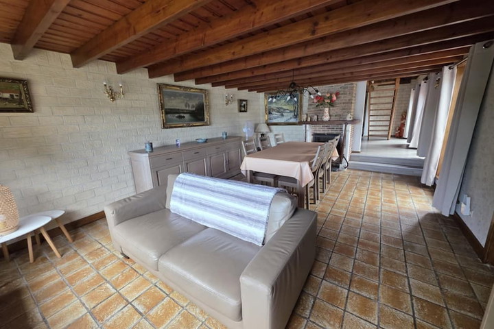 Find Tranquility And Peace In This Charming Cottage In Lapscheure - Damme. - Belgium