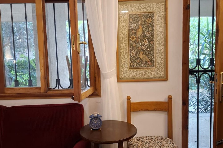 Cozy, Ground Floor Studio With Patio And Garden In The Heart Of Bostanlı - Konak