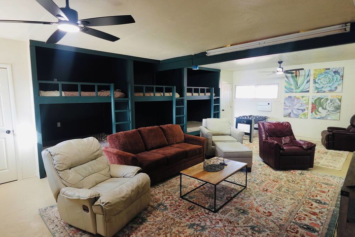 Rainbow Lake Family Cottage, Huge Bunk Room, Direct Pier Access - Arizona