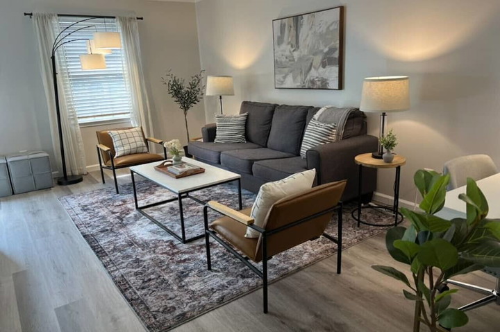 Cary End Unit 2 Bedroom Townhome With 3 Beds - Cary, NC