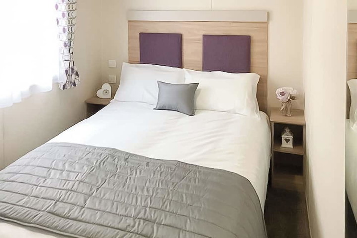 This 3-bedroom Deluxe Holiday Home Is Perfect For Families Of Up To Six. - Cornwall