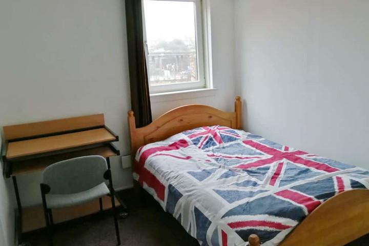City Centre Apartment Free Parking -