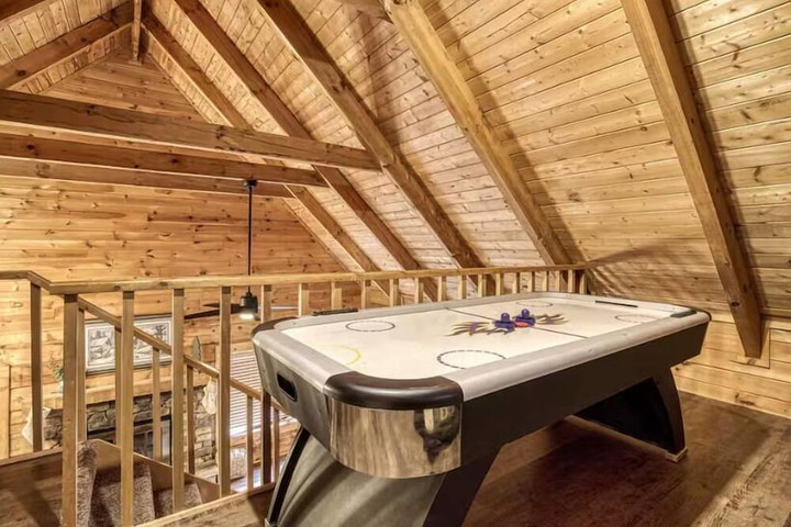 2 Cabins~view~pool~hot Tub~firepit~semi Secluded - Townsend, TN
