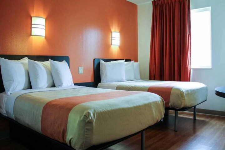 1 Queen Bed | Non-smoking, Micfridge - Ohio