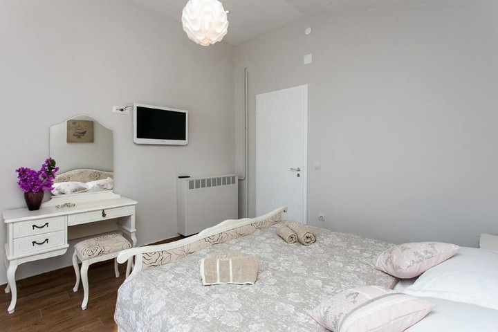 Villa Mirjana - Two Bedroom Apartment With Balcony And Sea View (Sunce) - Mlini