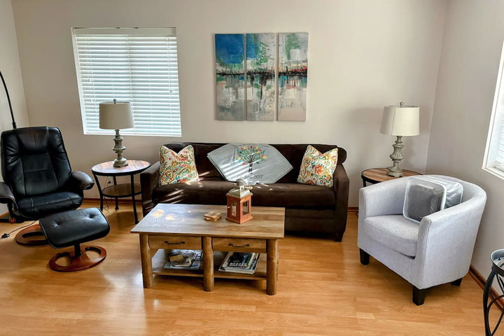 25%off/closetocampus/feelslikehome/petswelcome - Eugene, OR