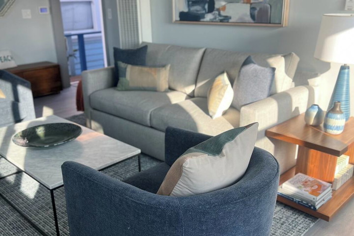 Stay Steps From Hermosa Beach & Pier In Chic Townhome Retreat - Rancho Palos Verdes, CA