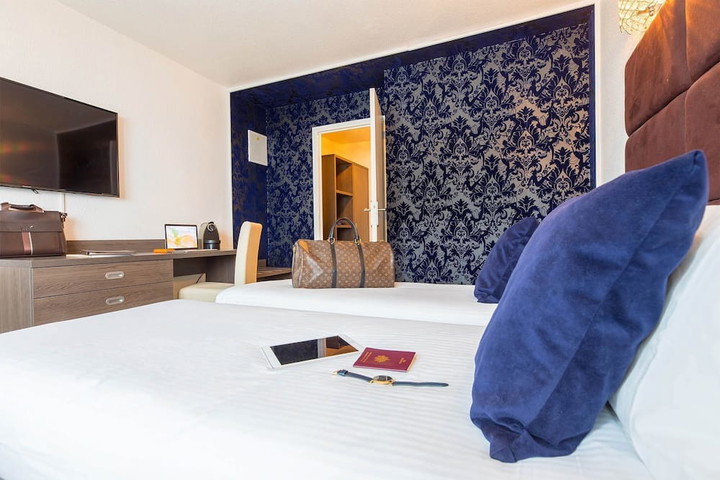 Chambre Cosy Proche Des Pistes | 102 Pistes - Courchevel, France